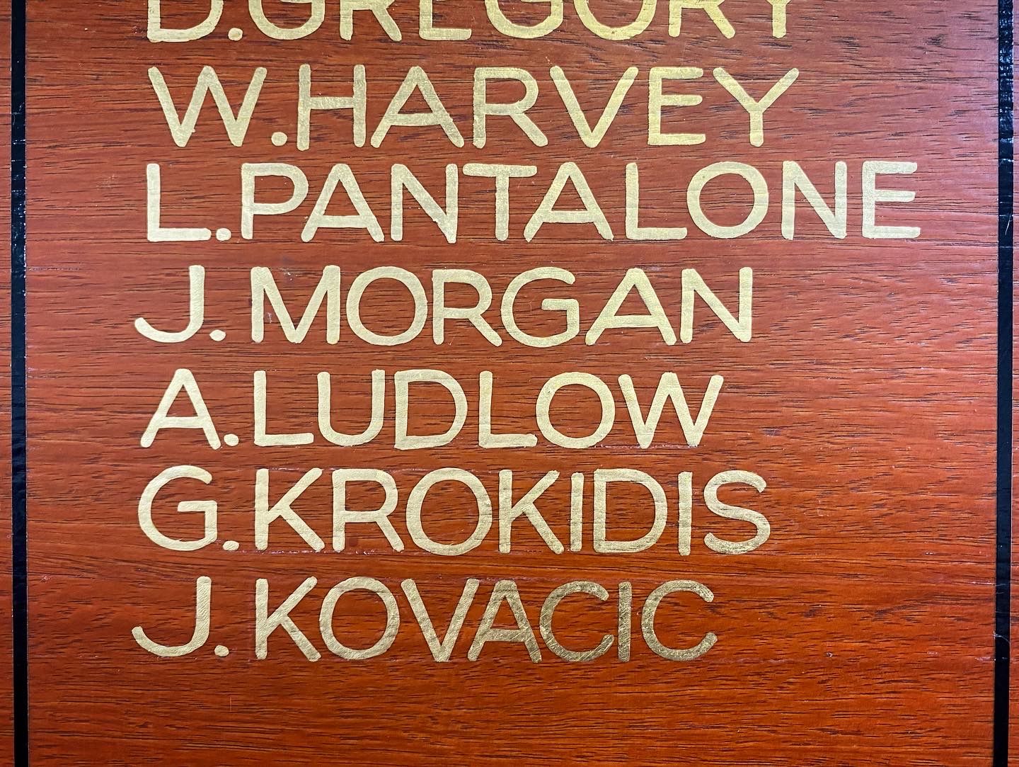 Gold Leaf Lettering | Nick the Signwriter