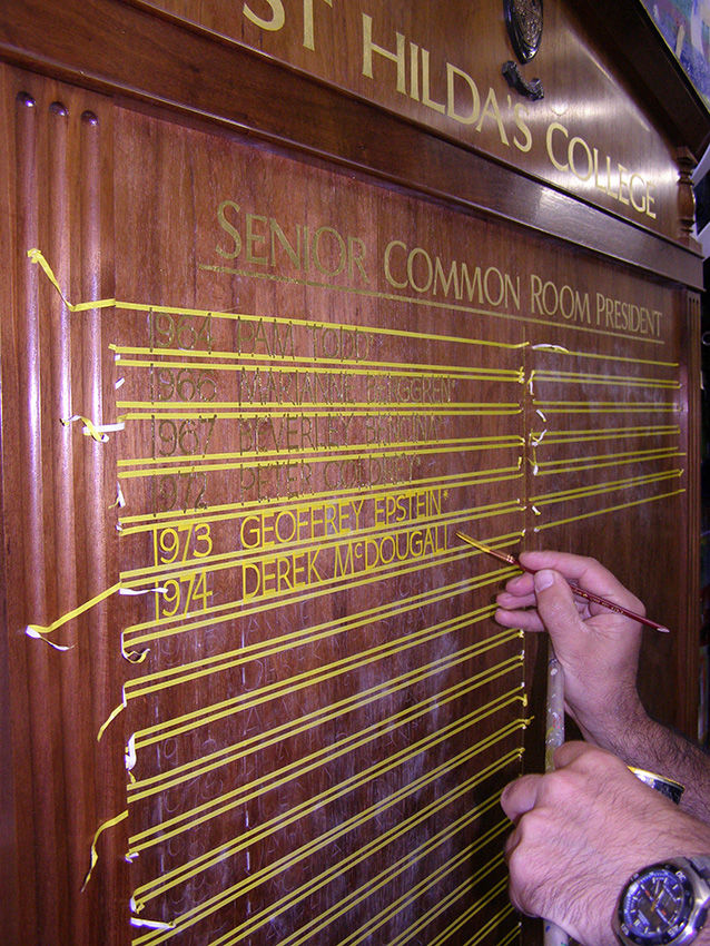 Gold Leaf Lettering | Nick the Signwriter