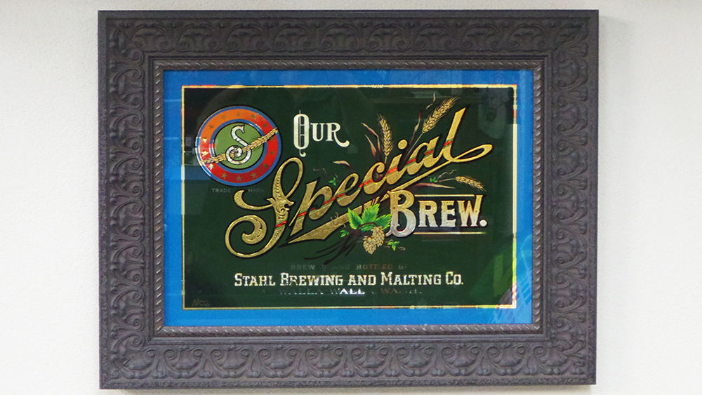 Gold Leaf Lettering | Nick the Signwriter